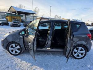 Pelēks Opel Meriva 2012 Telšiai, ar dzinēja tilpumu 1.69 L un nobraukumu 199 tūkst. km par 4600 €, foto 19 vietnē AUTOMOTO.COM.LV