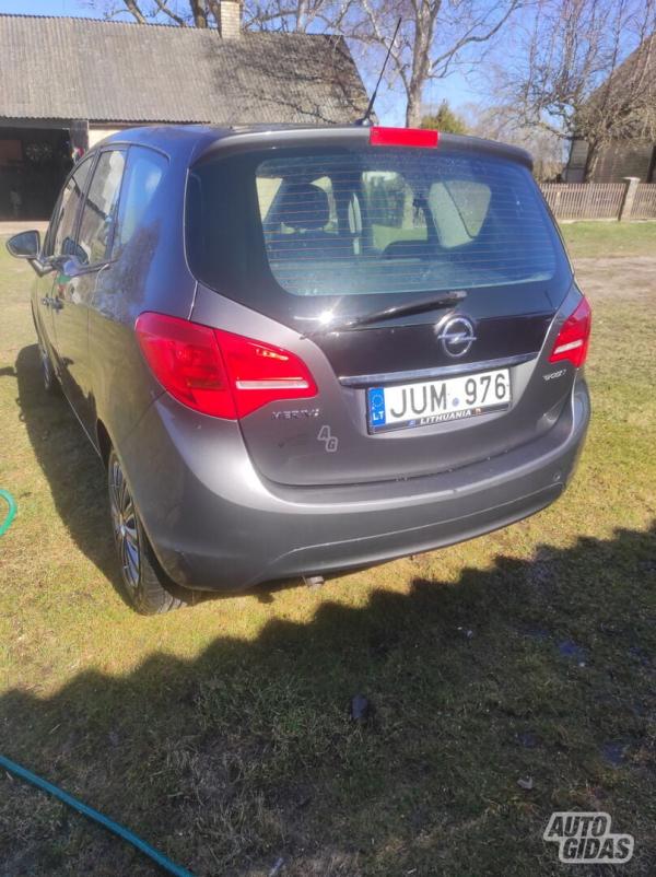 Grey Opel Meriva 2012 in Raseiniai, with an engine capacity of 1.30 L and mileage of 271 thousand km for 3100 €, photo 8 on AUTOMOTO.COM.LV