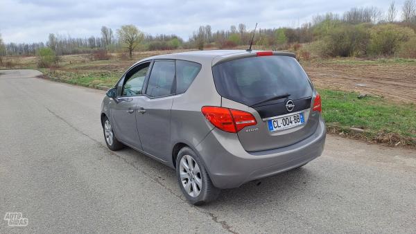 Grey Opel Meriva 2012 in Vilnius, with an engine capacity of 1.70 L and mileage of 202 thousand km for 3550 €, photo 7 on AUTOMOTO.COM.LV