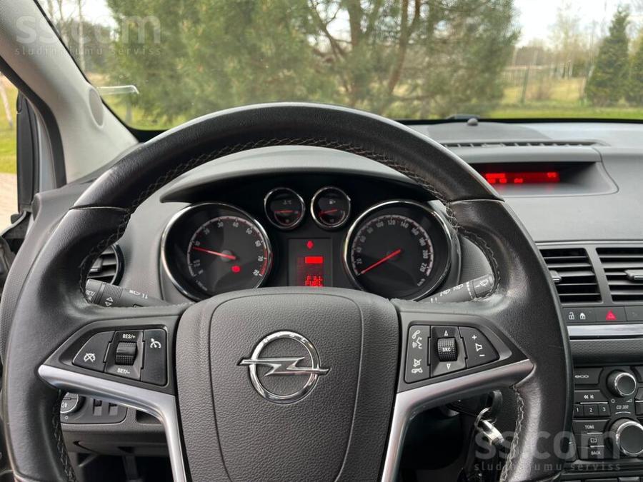 Grey Opel Meriva 2012 in Cesis, with an engine capacity of 1.40 L and mileage of 240 thousand km for 4650 €, photo 13 on AUTOMOTO.COM.LV