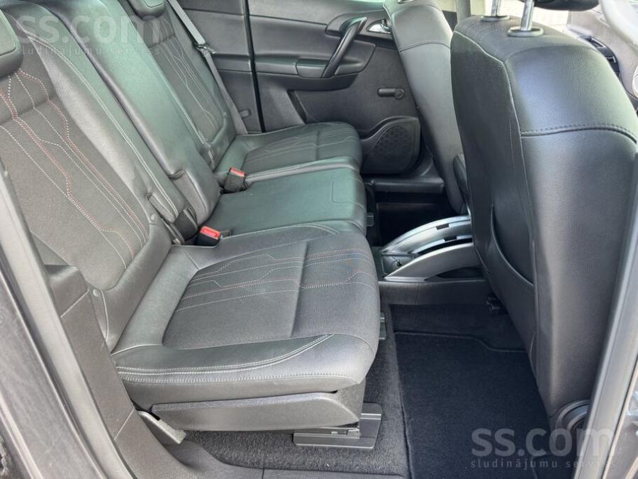 Grey Opel Meriva 2012 in Ogre, with an engine capacity of 1.70 L and mileage of 224 thousand km for 4680 €, photo 23 on AUTOMOTO.COM.LV