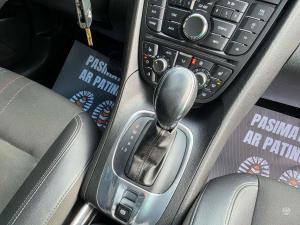 Grey Opel Meriva 2012 in Silute, with an engine capacity of 1.40 L and mileage of 113 thousand km for 2500 €, photo 13 on AUTOMOTO.COM.LV