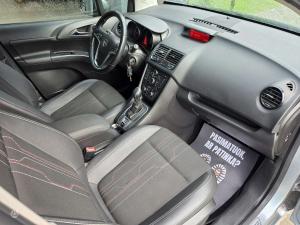 Grey Opel Meriva 2012 in Silute, with an engine capacity of 1.40 L and mileage of 113 thousand km for 2500 €, photo 19 on AUTOMOTO.COM.LV