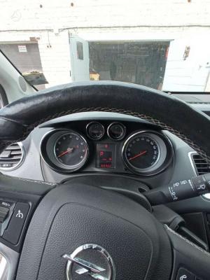 Pelēks Opel Meriva 2013 Telšiai, ar dzinēja tilpumu 1.36 L un nobraukumu 156 tūkst. km par 4300 €, foto 3 vietnē AUTOMOTO.COM.LV