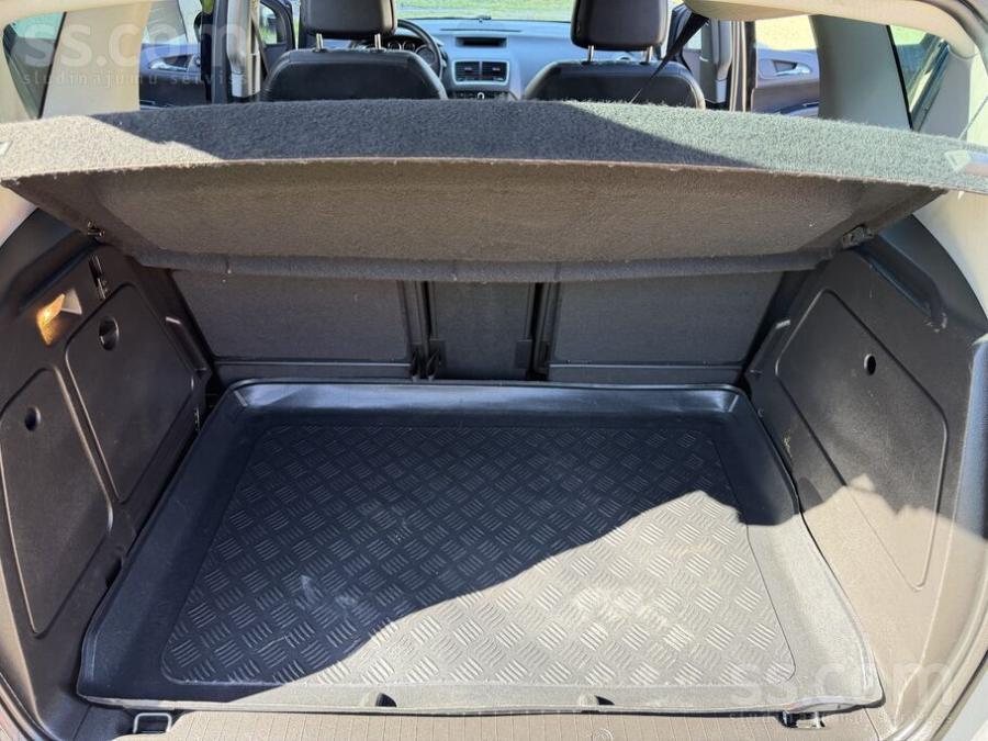 Pelēks Opel Meriva 2013 Rēzekne, ar dzinēja tilpumu 1.40 L un nobraukumu 0 tūkst. km par 4450 €, foto 16 vietnē AUTOMOTO.COM.LV