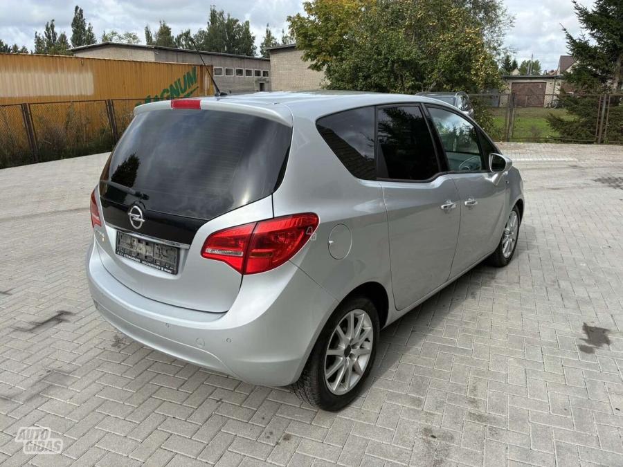 Pelēks Opel Meriva 2013 Kretinga, ar dzinēja tilpumu 1.40 L un nobraukumu 156 tūkst. km par 4450 €, foto 5 vietnē AUTOMOTO.COM.LV