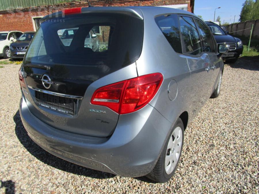 Pelēks Opel Meriva 2014 Daugavpils, ar dzinēja tilpumu 1.60 L un nobraukumu 189 tūkst. km par 5990 €, foto 4 vietnē AUTOMOTO.COM.LV