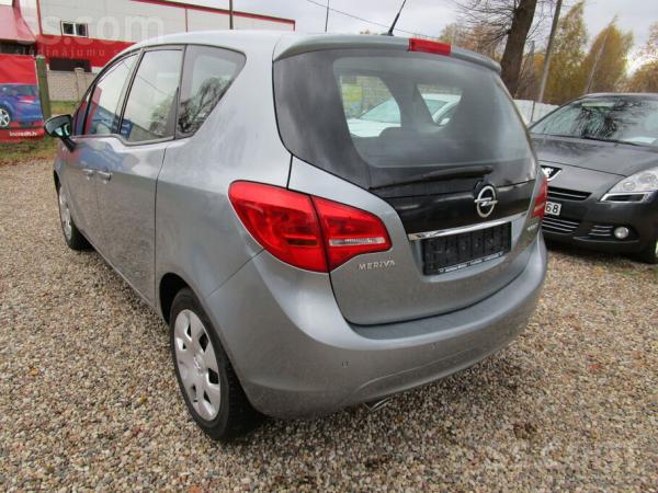 Grey Opel Meriva 2014 in Daugavpils, with an engine capacity of 1.60 L and mileage of 189 thousand km for 5790 €, photo 3 on AUTOMOTO.COM.LV