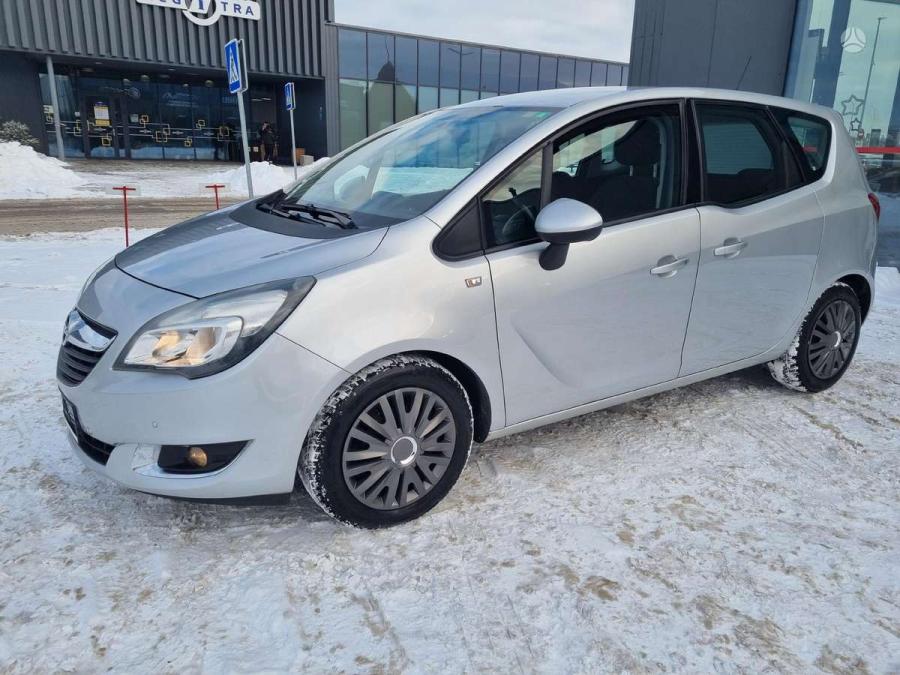 Grey Opel Meriva 2014 in Siauliai, with an engine capacity of 1.36 L and mileage of 176 thousand km for 4400 €, photo 5 on AUTOMOTO.COM.LV