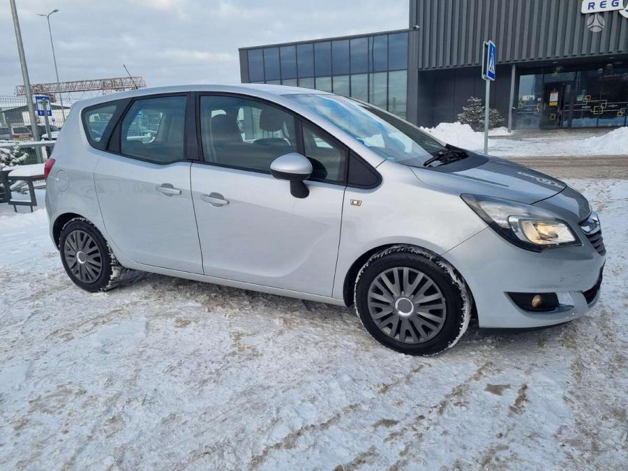 Grey Opel Meriva 2014 in Siauliai, with an engine capacity of 1.36 L and mileage of 176 thousand km for 4400 €, photo 13 on AUTOMOTO.COM.LV