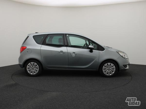 Grey Opel Meriva 2014 in Vilnius, with an engine capacity of 1.40 L and mileage of 182 thousand km for 5799 €, photo 9 on AUTOMOTO.COM.LV