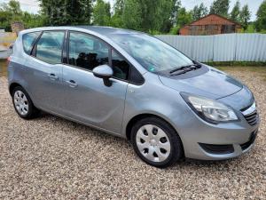Pelēks Opel Meriva 2014 Daugavpils, ar dzinēja tilpumu 1.60 L un nobraukumu 189 tūkst. km par 3990 €, foto  vietnē AUTOMOTO.COM.LV