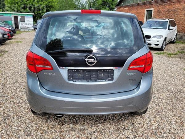 Grey Opel Meriva 2014 in Daugavpils, with an engine capacity of 1.60 L and mileage of 189 thousand km for 3990 €, photo 6 on AUTOMOTO.COM.LV