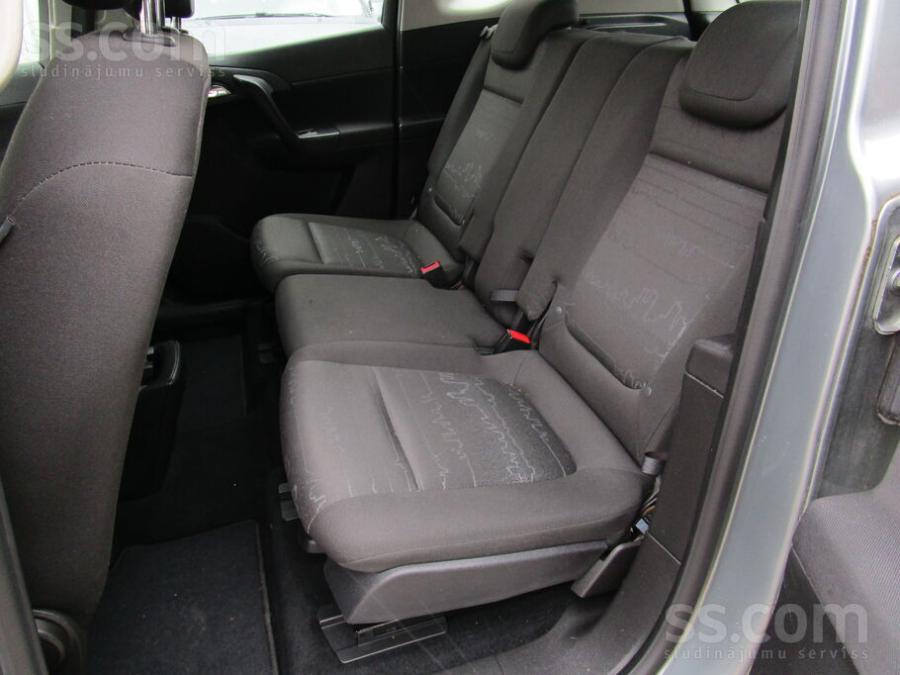 Grey Opel Meriva 2014 in Daugavpils, with an engine capacity of 1.60 L and mileage of 189 thousand km for 3990 €, photo 13 on AUTOMOTO.COM.LV