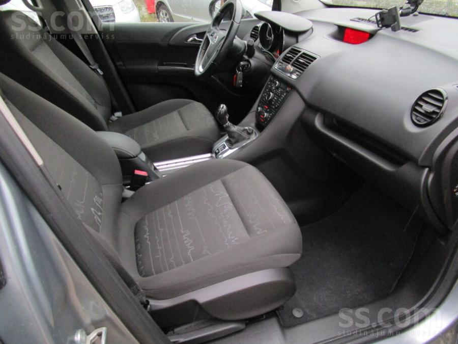 Grey Opel Meriva 2014 in Daugavpils, with an engine capacity of 1.60 L and mileage of 189 thousand km for 3990 €, photo 17 on AUTOMOTO.COM.LV