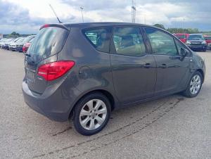 Grey Opel Meriva 2014 in Marijampole, with an engine capacity of 0.00 L and mileage of 120 thousand km for 4500 €, photo 5 on AUTOMOTO.COM.LV