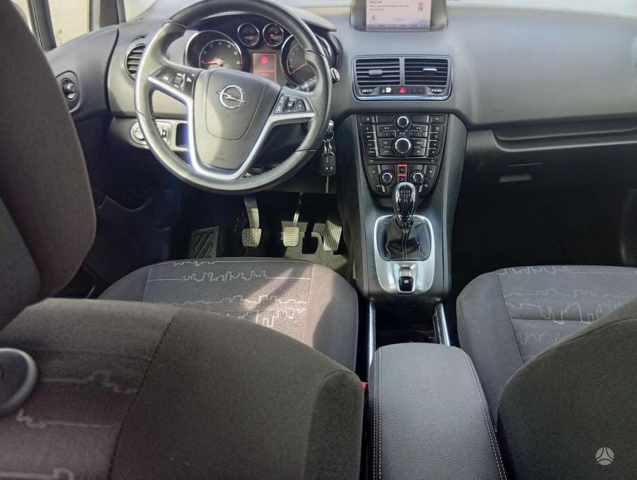 Grey Opel Meriva 2014 in Marijampole, with an engine capacity of 0.00 L and mileage of 120 thousand km for 4500 €, photo 10 on AUTOMOTO.COM.LV