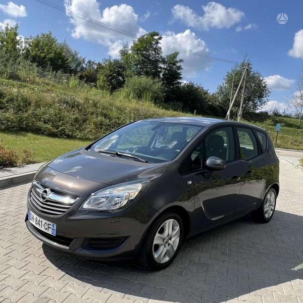 Grey Opel Meriva 2014 in Vilnius, with an engine capacity of 1.40 L and mileage of 222 thousand km for 4500 €, photo 4 on AUTOMOTO.COM.LV