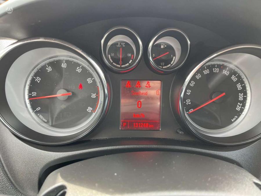 Pelēks Opel Meriva 2014 Šauļi, ar dzinēja tilpumu 1.36 L un nobraukumu 133 tūkst. km par 5500 €, foto 17 vietnē AUTOMOTO.COM.LV