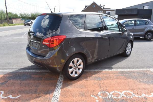 Pelēks Opel Meriva 2014 Jelgava, ar dzinēja tilpumu 1.60 L un nobraukumu 207 tūkst. km par 6200 €, foto 5 vietnē AUTOMOTO.COM.LV