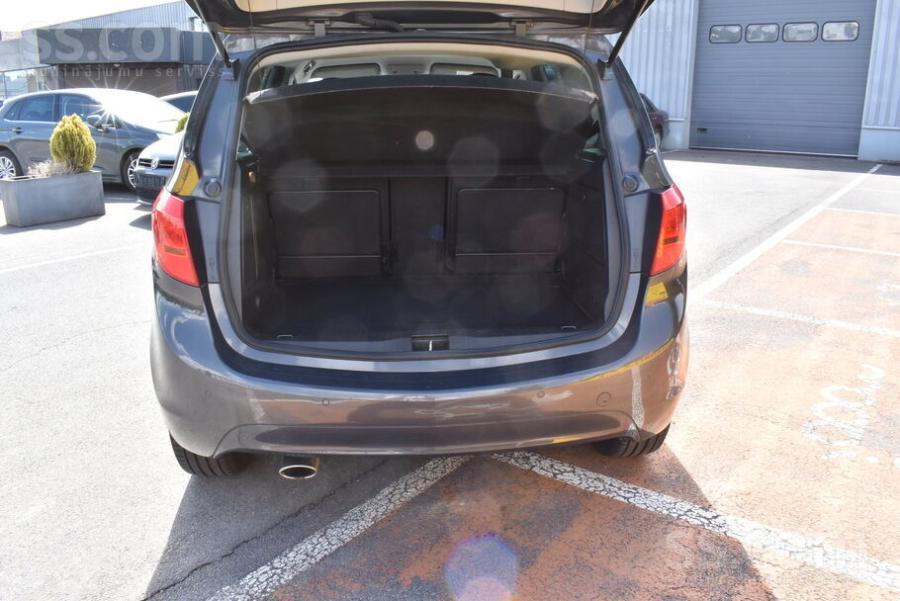 Pelēks Opel Meriva 2014 Jelgava, ar dzinēja tilpumu 1.60 L un nobraukumu 207 tūkst. km par 6200 €, foto 6 vietnē AUTOMOTO.COM.LV