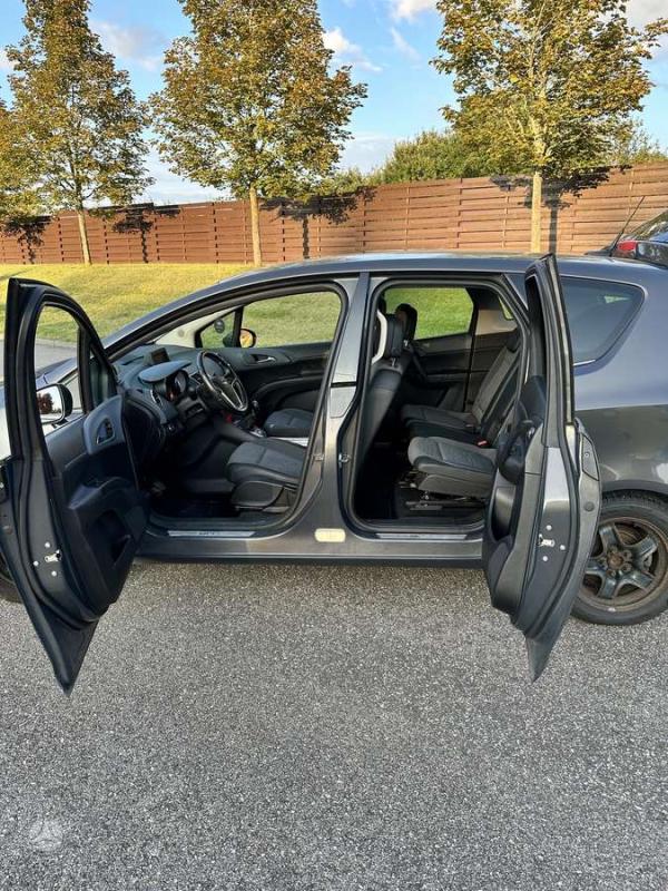 Pelēks Opel Meriva 2014 Viļņa, ar dzinēja tilpumu 1.60 L un nobraukumu 277 tūkst. km par 3400 €, foto 9 vietnē AUTOMOTO.COM.LV