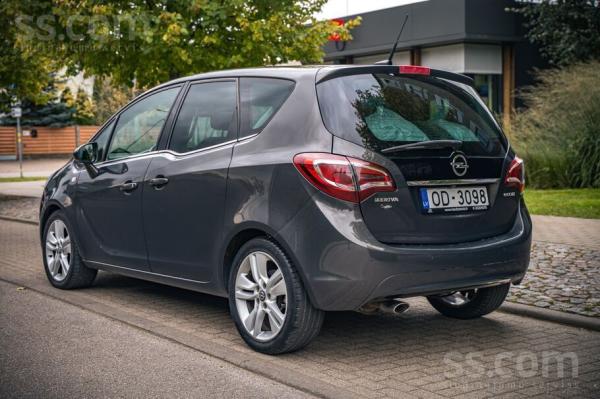 Pelēks Opel Meriva 2015 Rīga, ar dzinēja tilpumu 1.60 L un nobraukumu 0 tūkst. km par 4990 €, foto 6 vietnē AUTOMOTO.COM.LV