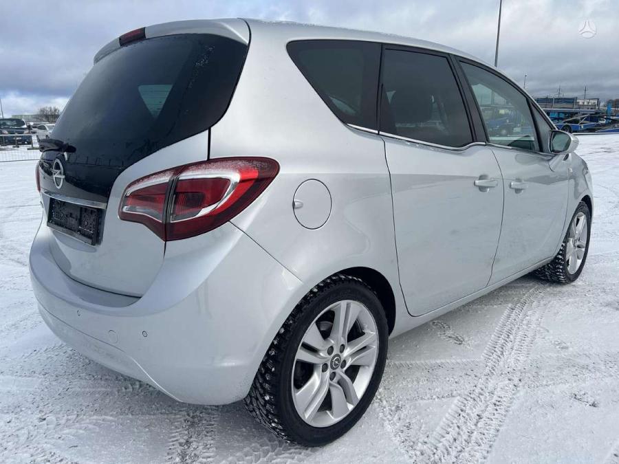 Grey Opel Meriva 2015 in Marijampole, with an engine capacity of 1.36 L and mileage of 167 thousand km for 4500 €, photo 7 on AUTOMOTO.COM.LV