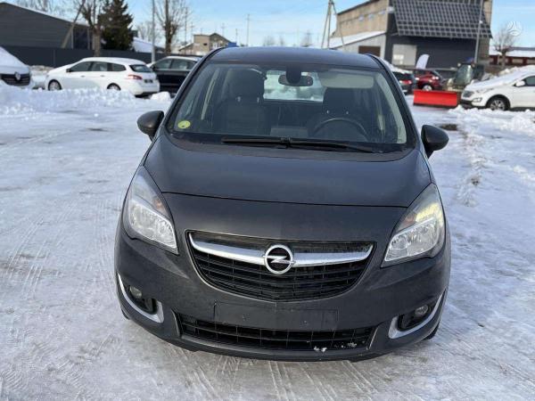 Grey Opel Meriva 2015 in Taurage, with an engine capacity of 1.60 L and mileage of 230 thousand km for 3900 €, photo 2 on AUTOMOTO.COM.LV