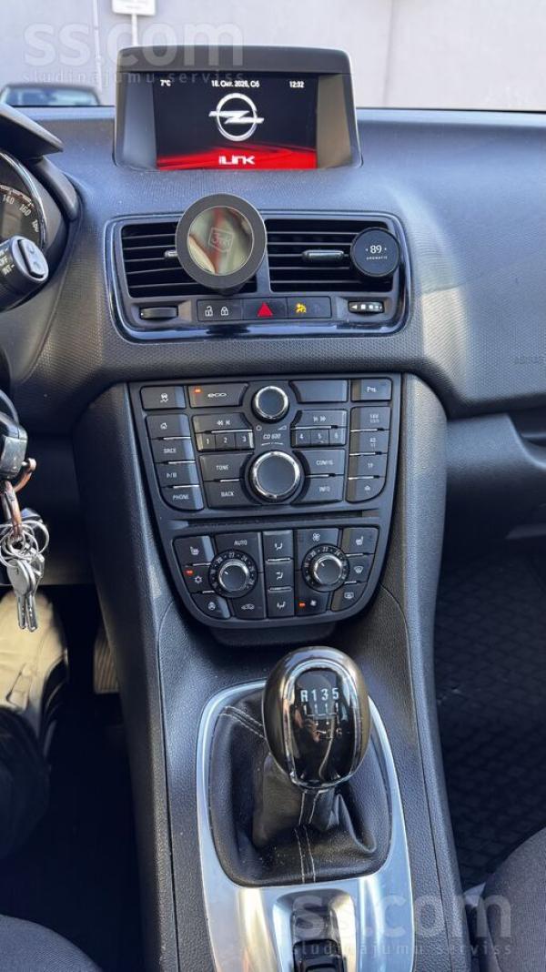 Pelēks Opel Meriva 2016 Rīga, ar dzinēja tilpumu 1.60 L un nobraukumu 140 tūkst. km par 7350 €, foto 8 vietnē AUTOMOTO.COM.LV