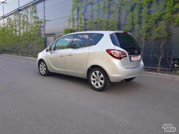 Grey Opel Meriva 2016 in Vilnius, with an engine capacity of 1.60 L and mileage of 86 thousand km for 5999 €, photo 9 on AUTOMOTO.COM.LV