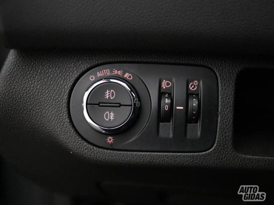 Grey Opel Meriva 2016 in Vilnius, with an engine capacity of 1.40 L and mileage of 131 thousand km for 7999 €, photo 28 on AUTOMOTO.COM.LV