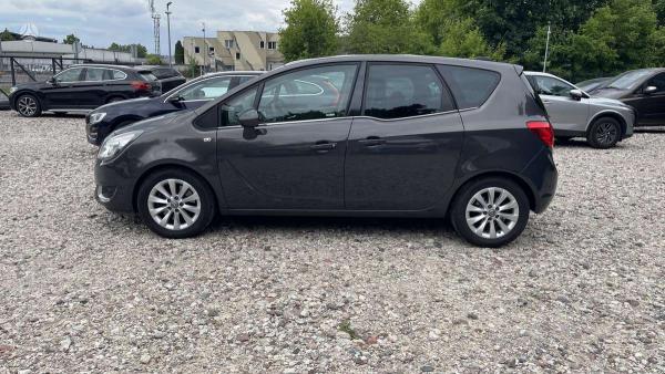 Grey Opel Meriva 2016 in Kaunas, with an engine capacity of 1.60 L and mileage of 230 thousand km for 4500 €, photo 6 on AUTOMOTO.COM.LV
