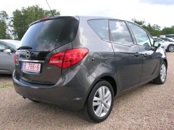 Pelēks Opel Meriva 2017 Rīga, ar dzinēja tilpumu 1.60 L un nobraukumu 0 tūkst. km par 4750 €, foto 3 vietnē AUTOMOTO.COM.LV