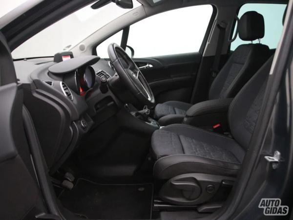 Grey Opel Meriva 2017 in Vilnius, with an engine capacity of 1.40 L and mileage of 151 thousand km for 7899 €, photo 4 on AUTOMOTO.COM.LV