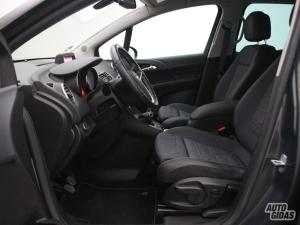 Grey Opel Meriva 2017 in Vilnius, with an engine capacity of 1.40 L and mileage of 151 thousand km for 7899 €, photo 5 on AUTOMOTO.COM.LV