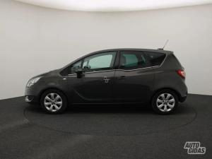 Grey Opel Meriva 2017 in Vilnius, with an engine capacity of 1.40 L and mileage of 151 thousand km for 7899 €, photo 7 on AUTOMOTO.COM.LV