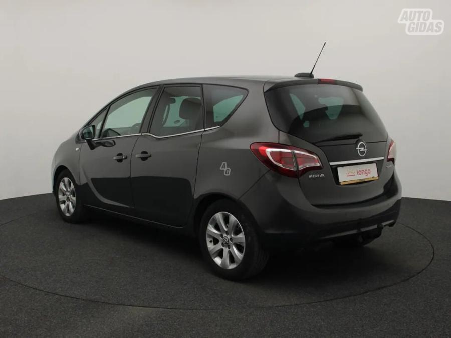Grey Opel Meriva 2017 in Vilnius, with an engine capacity of 1.40 L and mileage of 151 thousand km for 7899 €, photo 8 on AUTOMOTO.COM.LV
