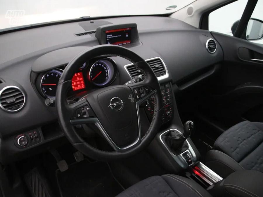 Grey Opel Meriva 2017 in Vilnius, with an engine capacity of 1.40 L and mileage of 151 thousand km for 7899 €, photo 17 on AUTOMOTO.COM.LV