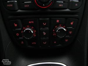 Grey Opel Meriva 2017 in Vilnius, with an engine capacity of 1.40 L and mileage of 151 thousand km for 7899 €, photo 21 on AUTOMOTO.COM.LV