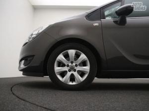 Grey Opel Meriva 2017 in Vilnius, with an engine capacity of 1.40 L and mileage of 151 thousand km for 7899 €, photo 29 on AUTOMOTO.COM.LV