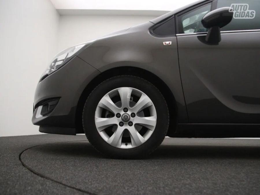 Grey Opel Meriva 2017 in Vilnius, with an engine capacity of 1.40 L and mileage of 151 thousand km for 7899 €, photo 29 on AUTOMOTO.COM.LV