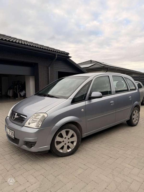 Opel Meriva 2006 Klaipėda vietnē Pelēks Opel Meriva 2006 Klaipėda, ar dzinēja tilpumu 0.00 L un nobraukumu 195 tūkst. km par 1050 €, foto 1 vietnē AUTOMOTO.COM.LV