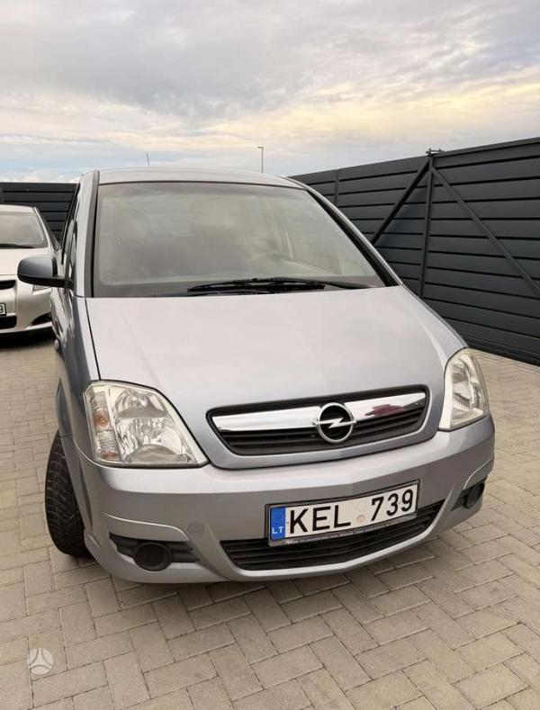 Opel Meriva 2006 Klaipėda vietnē Pelēks Opel Meriva 2006 Klaipėda, ar dzinēja tilpumu 0.00 L un nobraukumu 195 tūkst. km par 1050 €, foto 3 vietnē AUTOMOTO.COM.LV