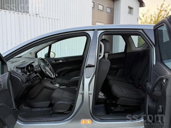 Pelēks Opel Meriva 2011 Jelgava, ar dzinēja tilpumu 1.70 L un nobraukumu 207 tūkst. km par 2250 €, foto 9 vietnē AUTOMOTO.COM.LV