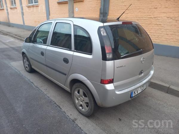 Pelēks Opel Meriva 2004 Rīga, ar dzinēja tilpumu 1.60 L un nobraukumu 344 tūkst. km par 1200 €, foto 1 vietnē AUTOMOTO.COM.LV