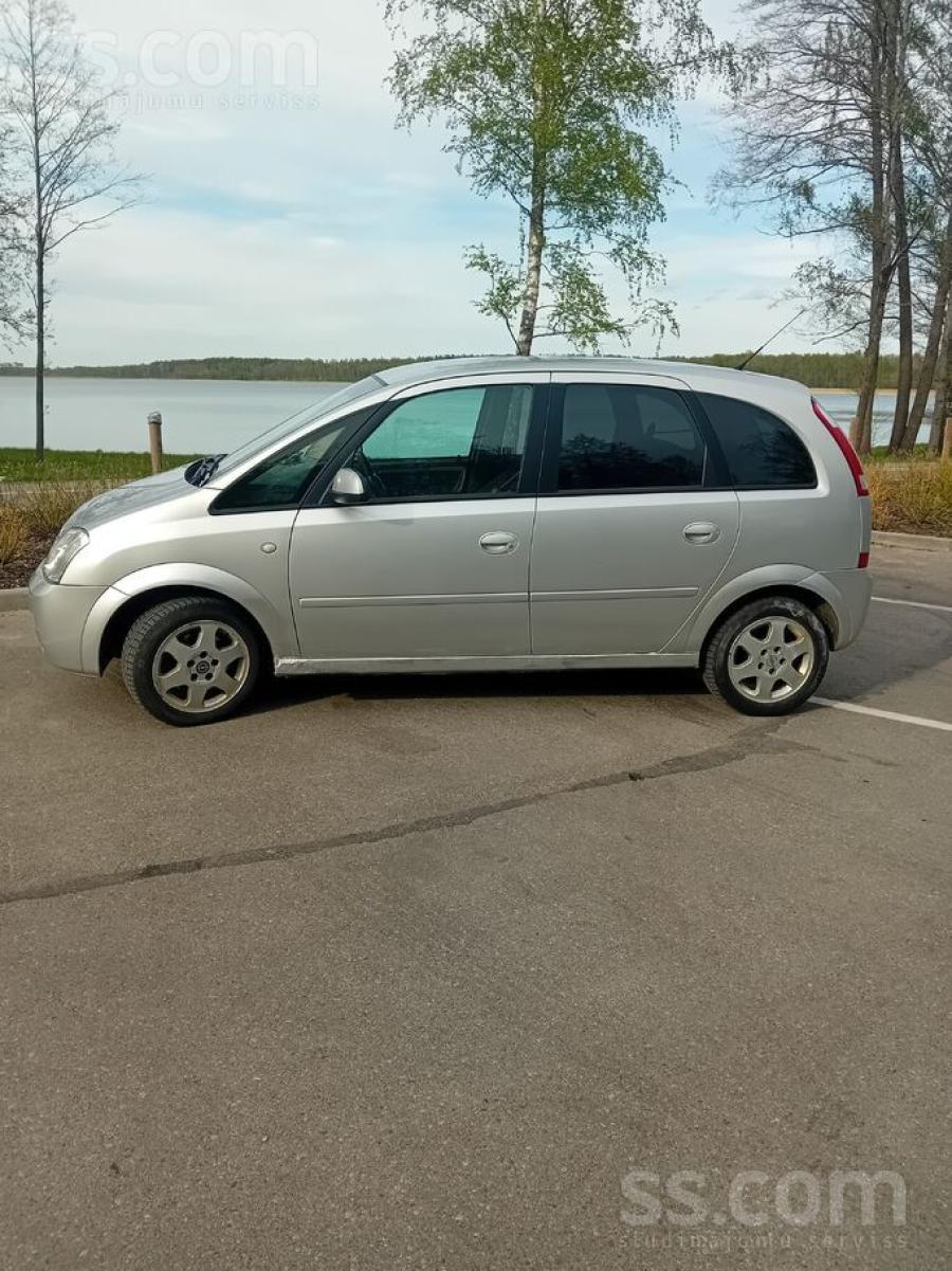 Grey Opel Meriva 2004 in Daugavpils, with an engine capacity of 1.70 L and mileage of 274 thousand km for 640 €, photo 3 on AUTOMOTO.COM.LV