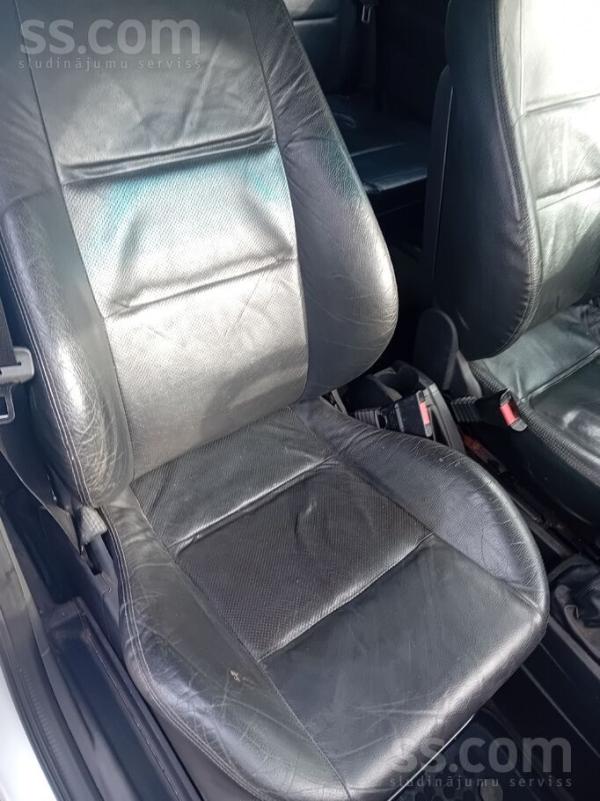Grey Opel Meriva 2004 in Daugavpils, with an engine capacity of 1.70 L and mileage of 274 thousand km for 640 €, photo 5 on AUTOMOTO.COM.LV