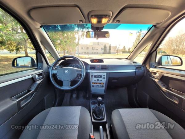 Grey Opel Meriva 2005 in Tallinn, with an engine capacity of 1.60 L and mileage of 162 thousand km for 900 €, photo 4 on AUTOMOTO.COM.LV