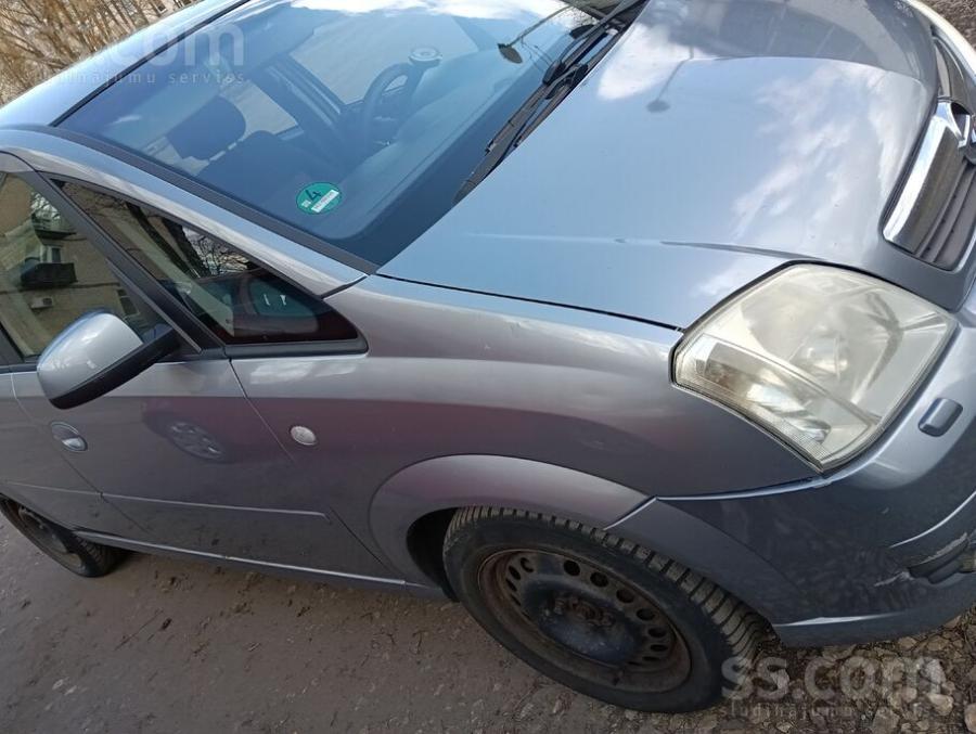 Grey Opel Meriva 2006 in Riga, with an engine capacity of 1.80 L and mileage of 252 thousand km for 2700 €, photo 5 on AUTOMOTO.COM.LV